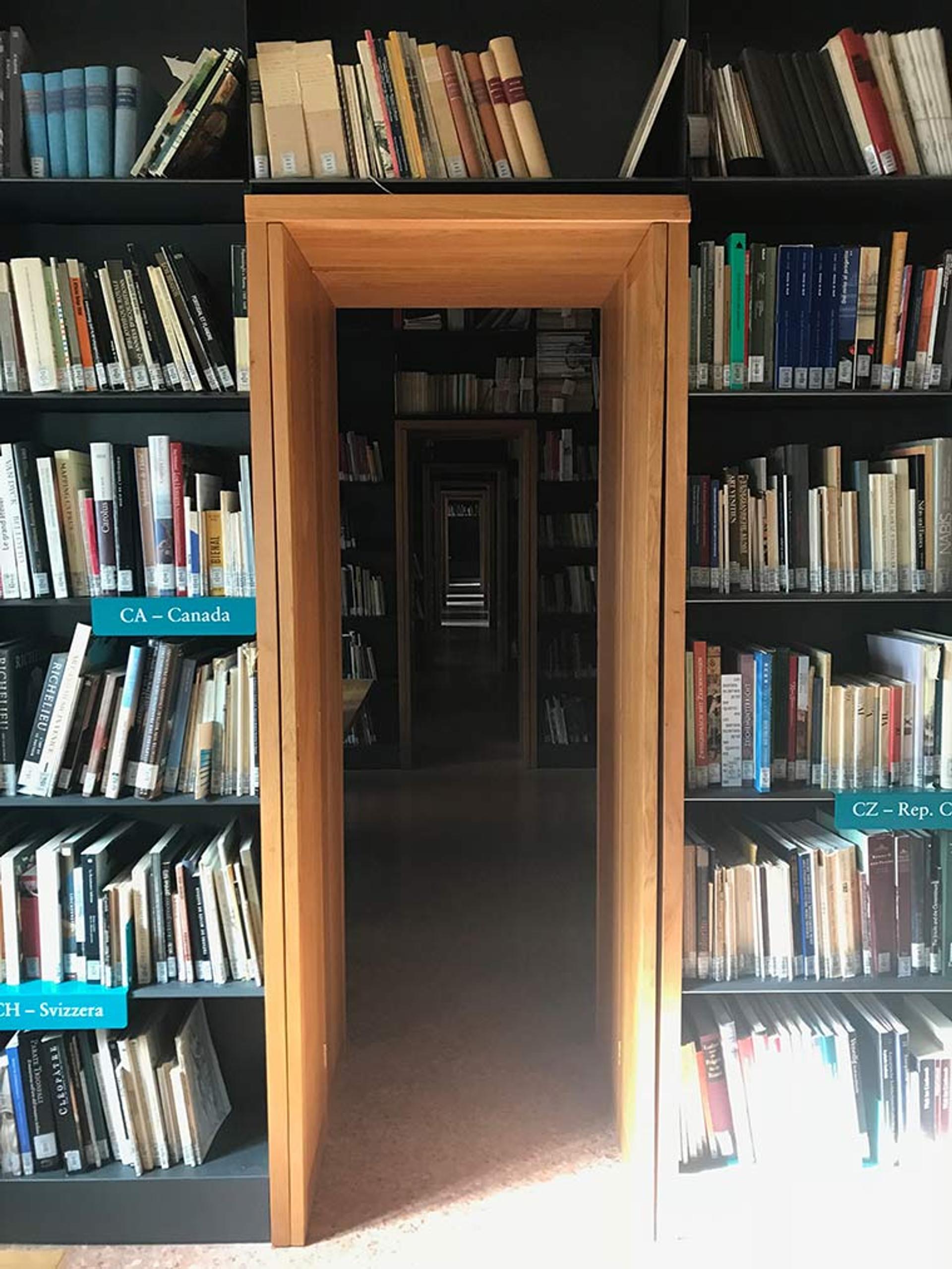 La Serenissima: A Librarian Study Tour of Venice - The Metropolitan ...