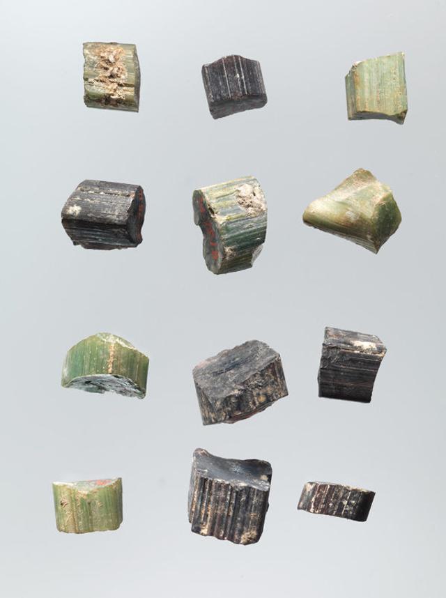 Fragmentary but Fascinating: Architectural Glass from Samarra - The ...