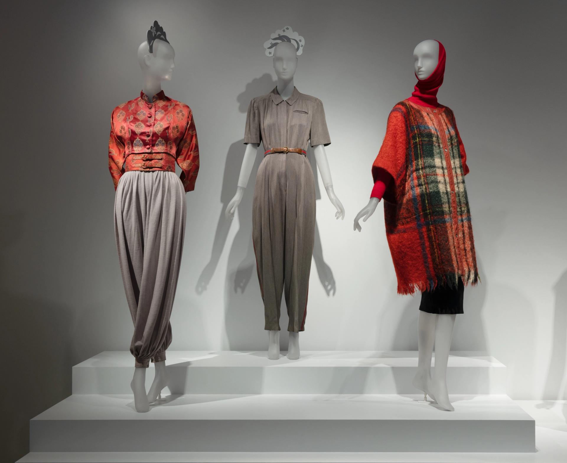 Women Dressing Women - The Metropolitan Museum of Art