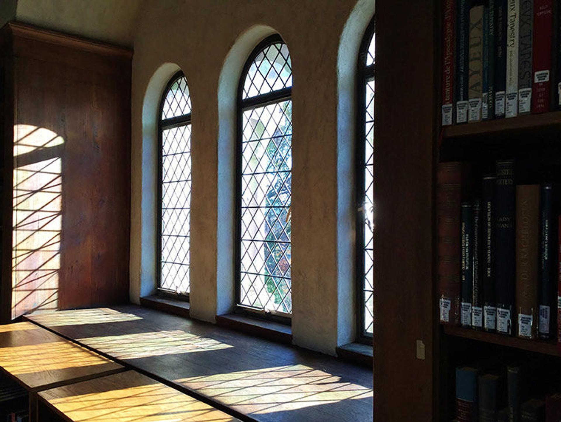Spotlight on The Cloisters Library and Archives - The Metropolitan ...