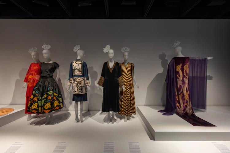 Women Dressing Women - The Metropolitan Museum of Art