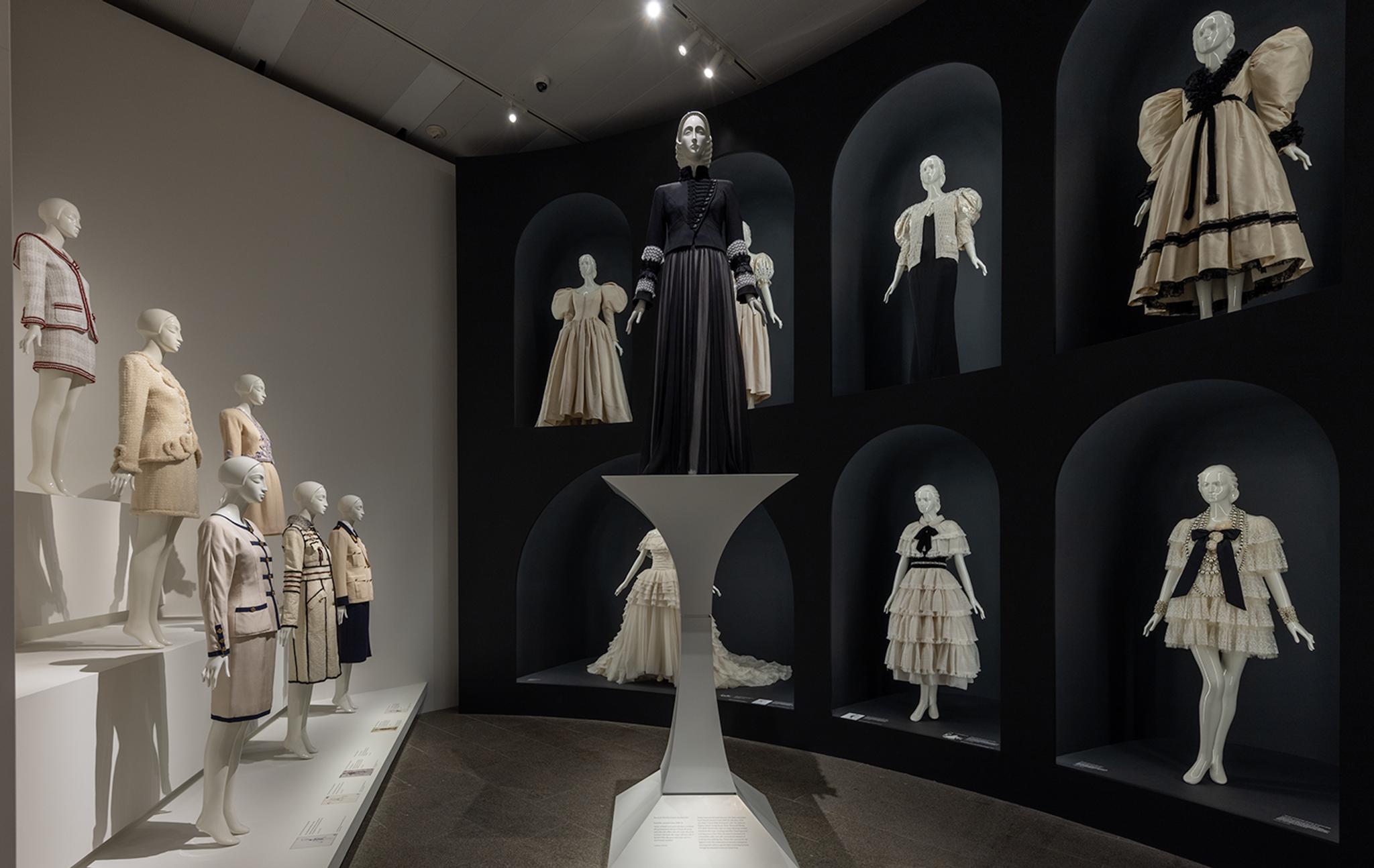Karl Lagerfeld: A Line of Beauty - The Metropolitan Museum of Art