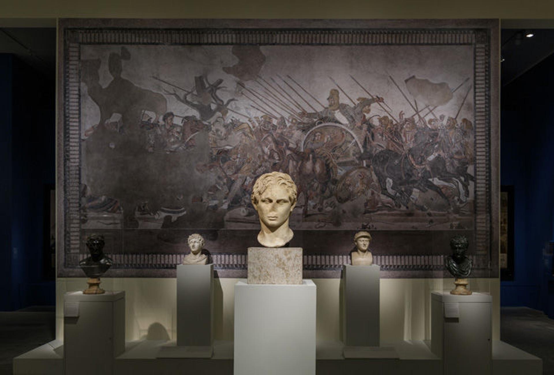 Pergamon and the Hellenistic Kingdoms of the Ancient World: Three ...