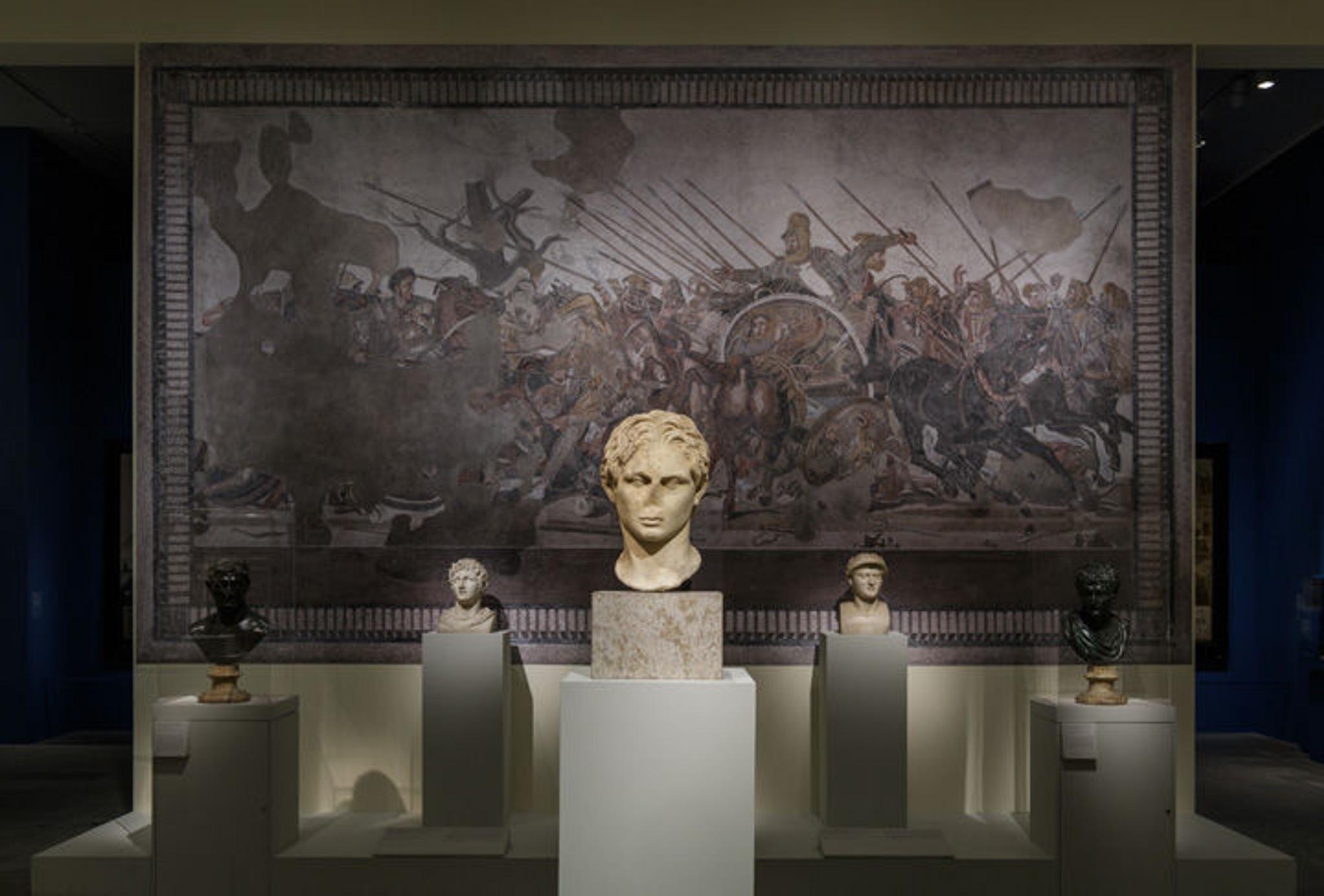Pergamon and the Hellenistic Kingdoms of the Ancient World: Three ...