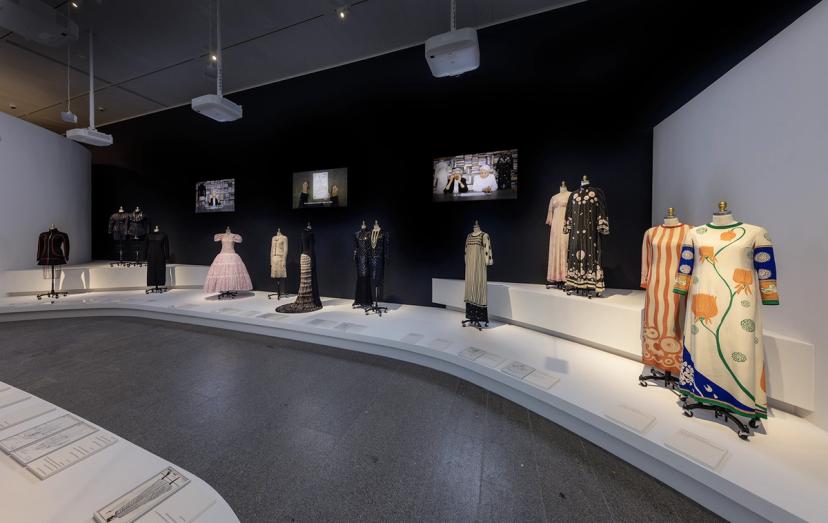 Karl Lagerfeld: A Line of Beauty - The Metropolitan Museum of Art