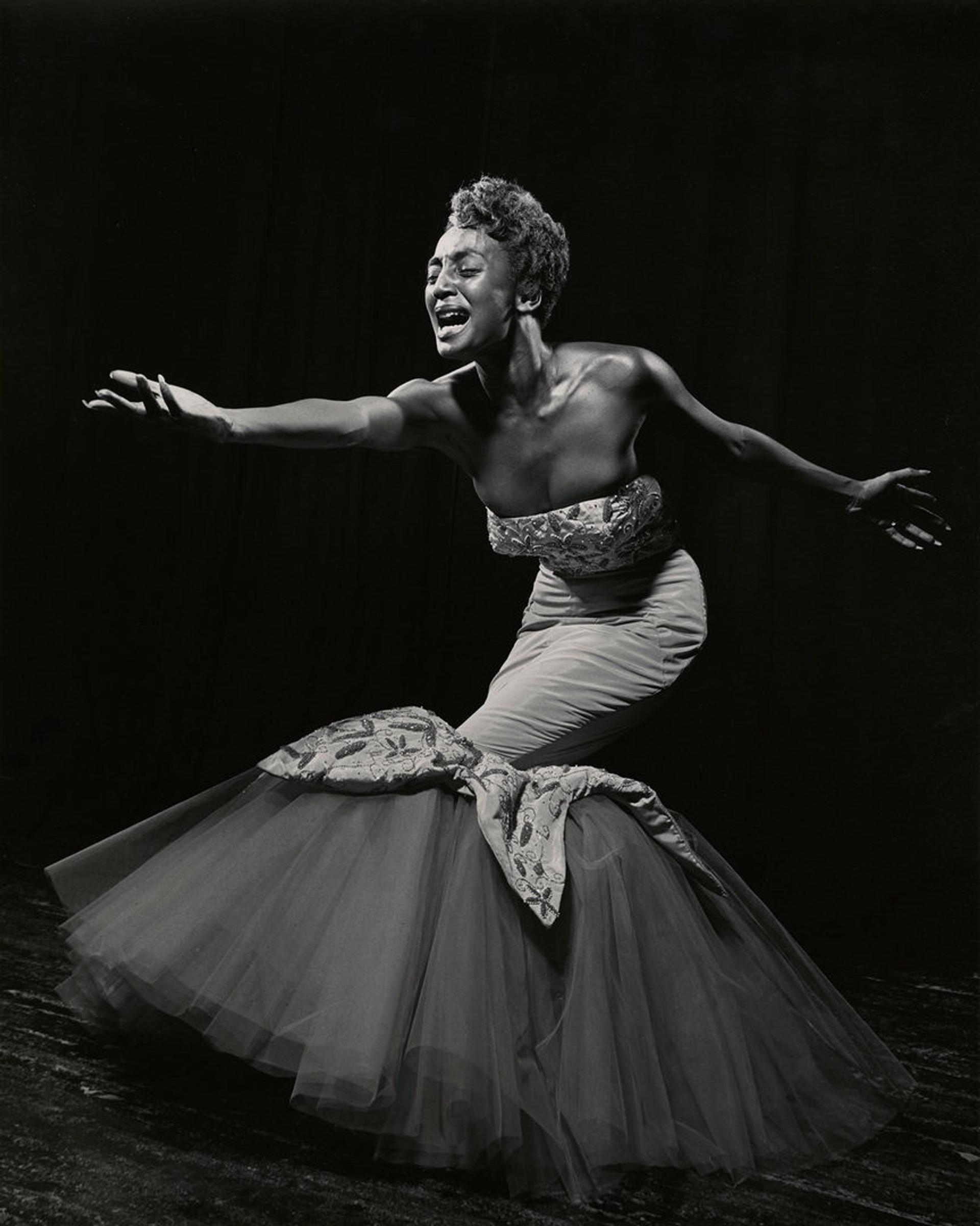 Defying Gravity - The Metropolitan Museum of Art