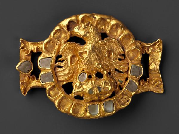 The mystery behind the person who wore this gold ornament - The ...