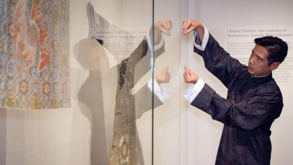 The Artist Project: Lee Mingwei - The Metropolitan Museum of Art