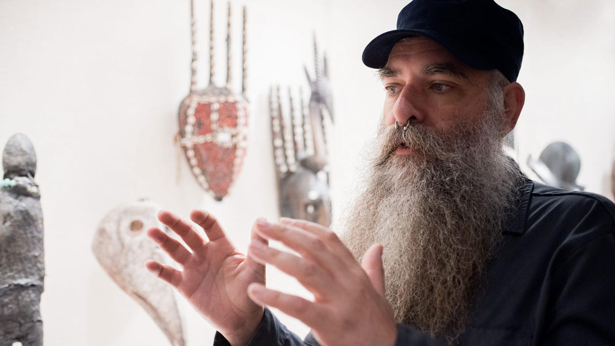 Middle Niger artist - Seated figure - Middle Niger civilization - The ...