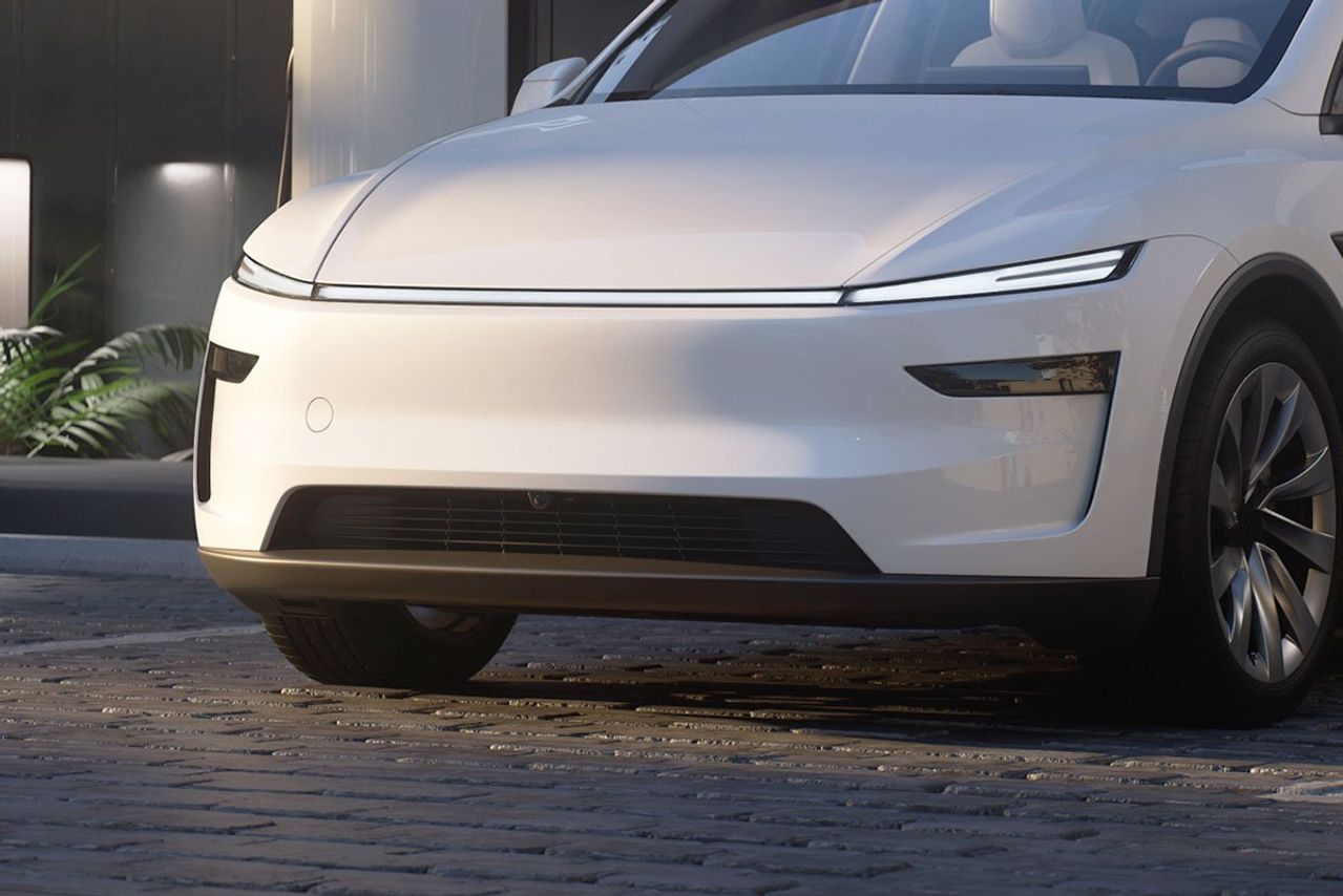 Se dansk pris for 2025 udgaven af Tesla Model Y | FDM