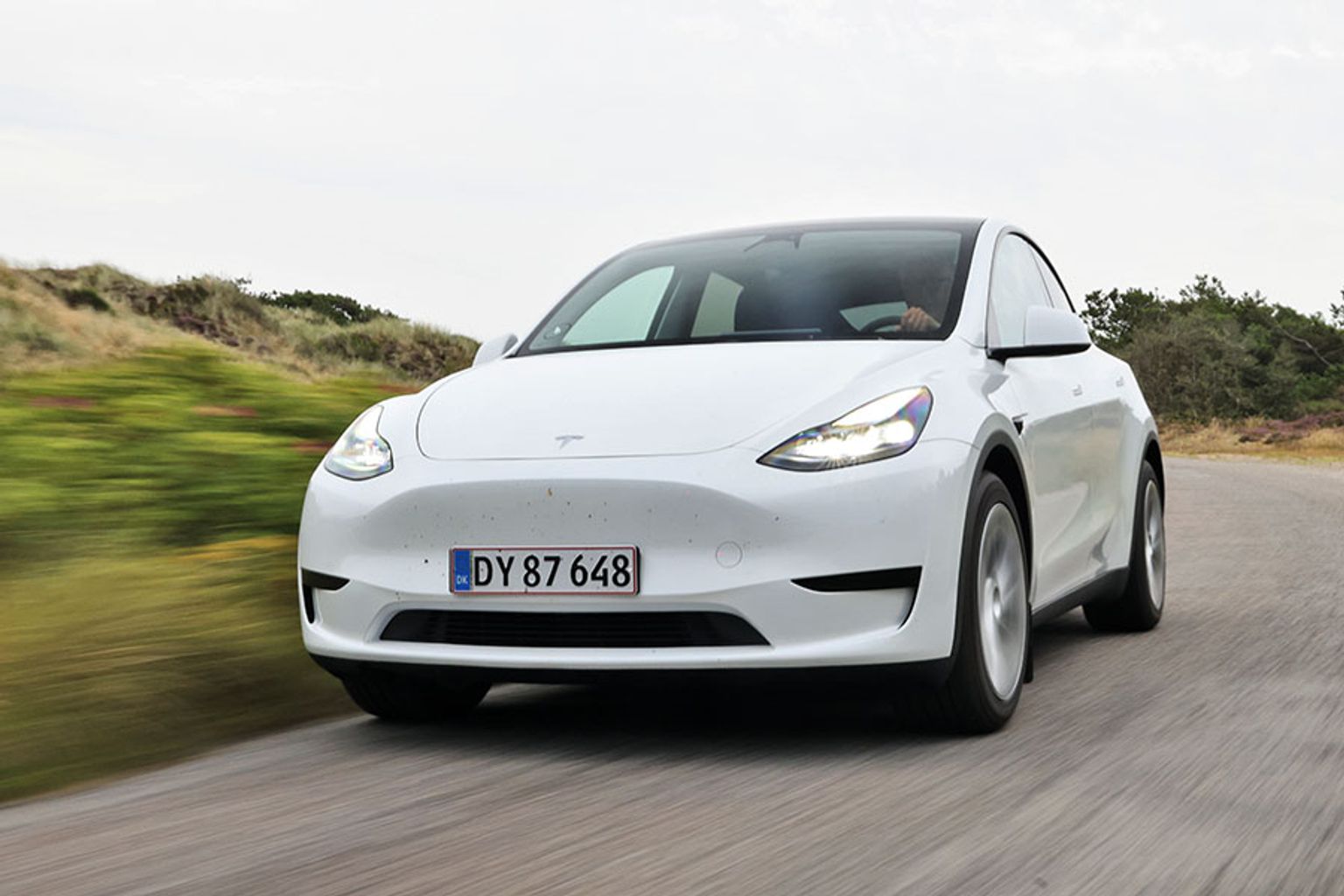 Tesla Model Y er et godt køb, men ikke klassens bedste. Læs testen | FDM