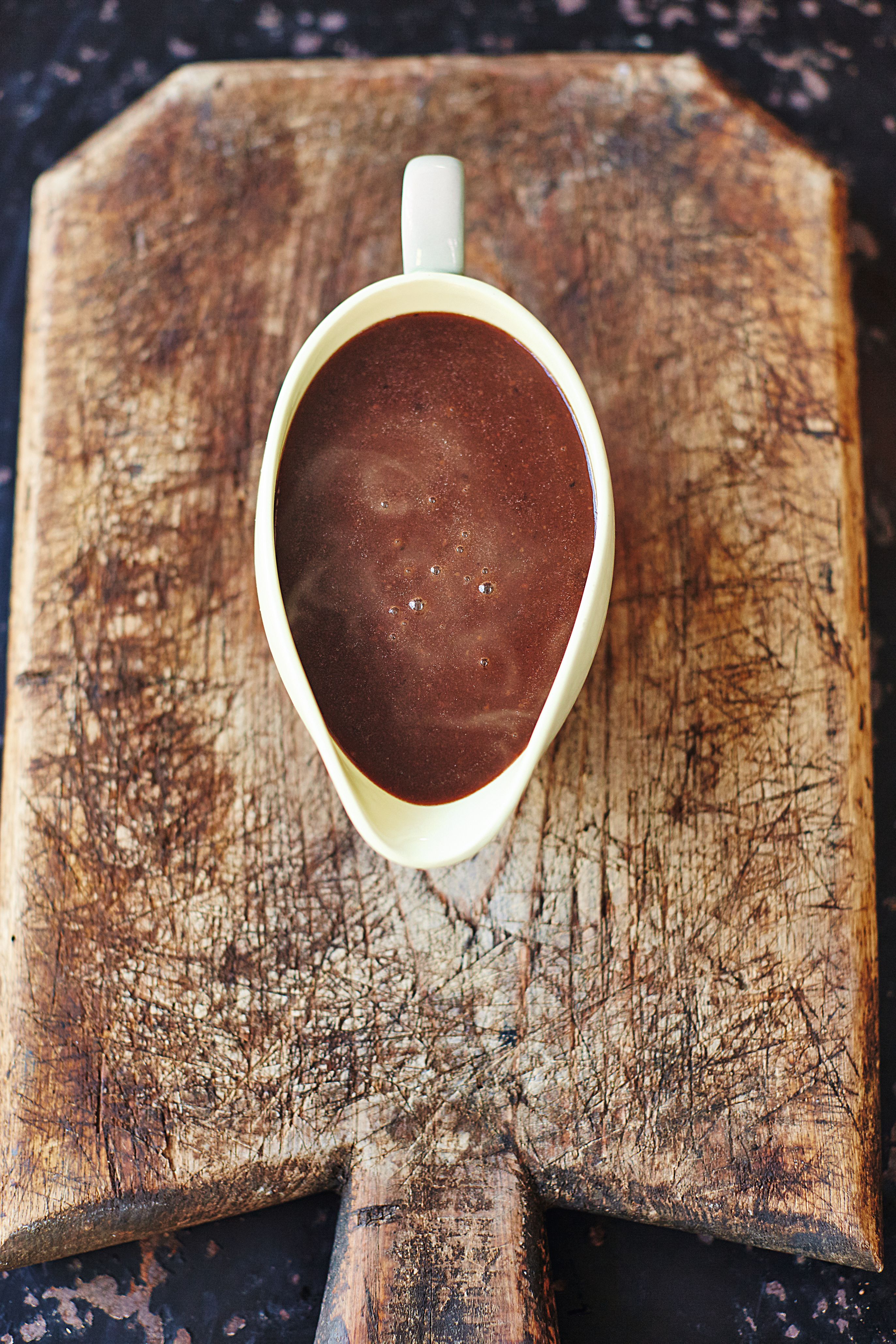Dark bone gravy