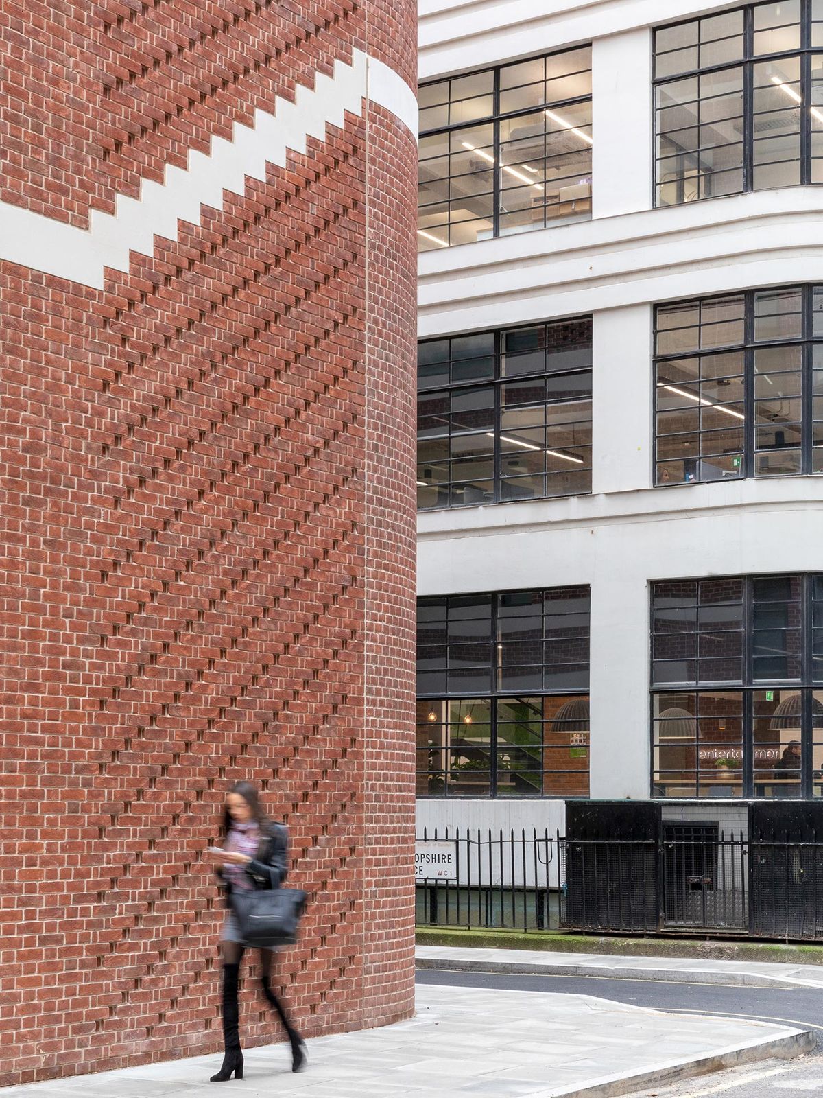 UCLH Phase 5 | Pilbrow & Partners