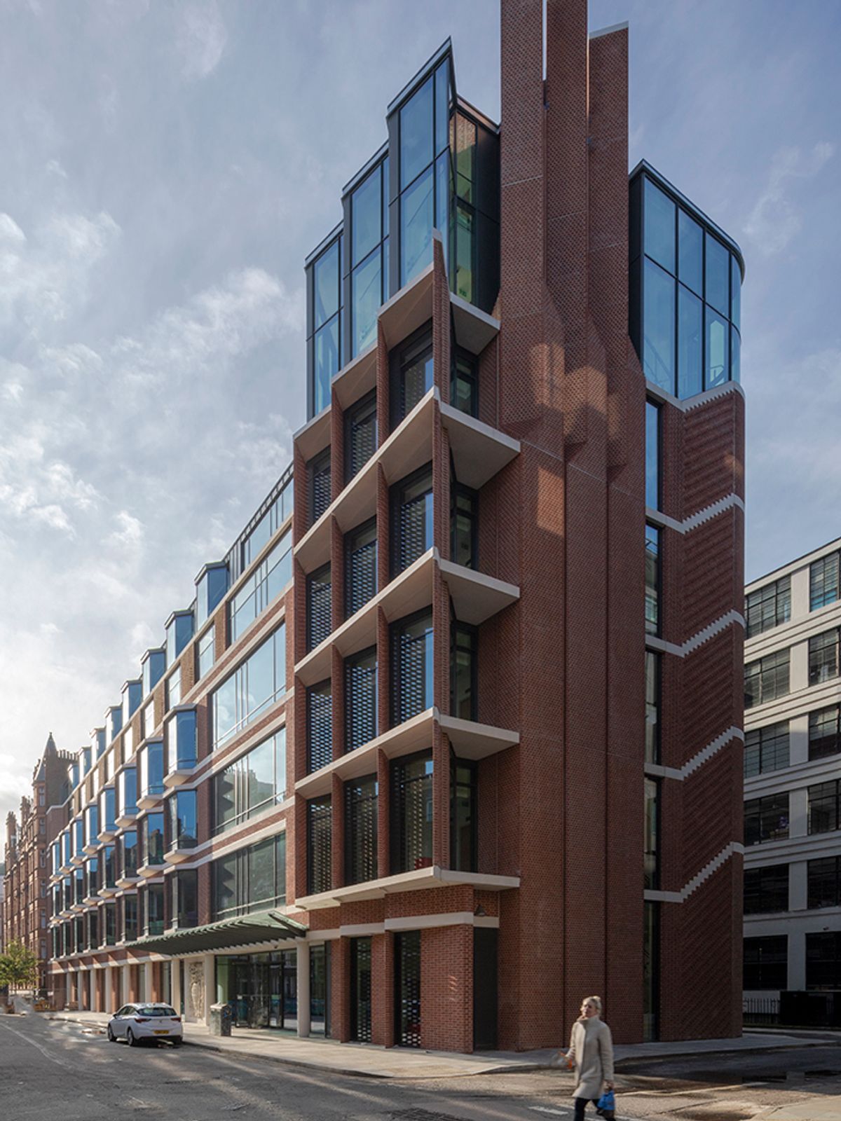 UCLH Phase 5 | Pilbrow & Partners