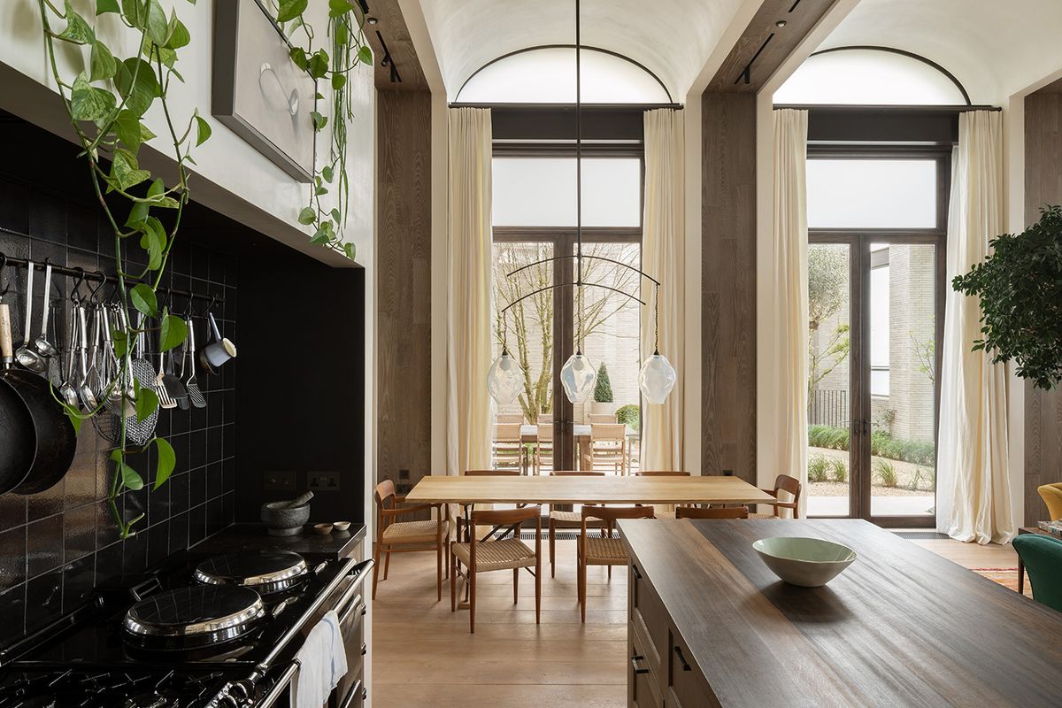 Medina House | Pilbrow & Partners