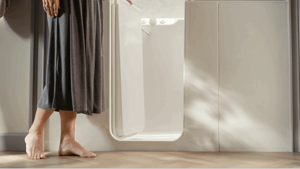 Acrylic vs. Fiberglass Tubs: Which Bathtub Material Is Best?
