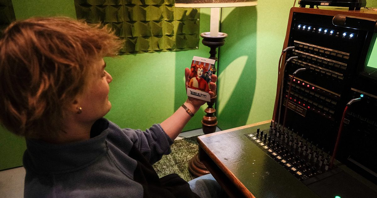 snap-a-tron-ultra-2000-deluxe - Kaliber Interactive