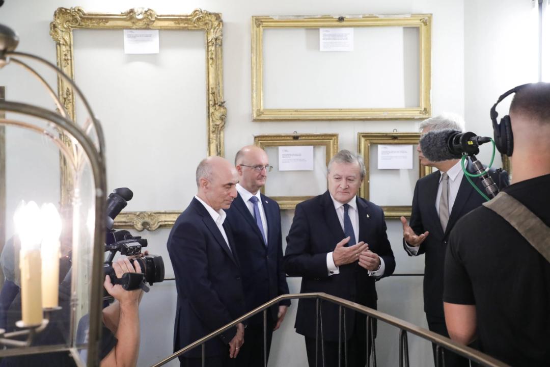 Poland demands Russia return seven paintings it claims were looted ...