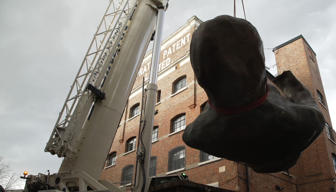 Tracey Emins Massive Sculpture Honouring Her Mother Finally Arrives In Oslo