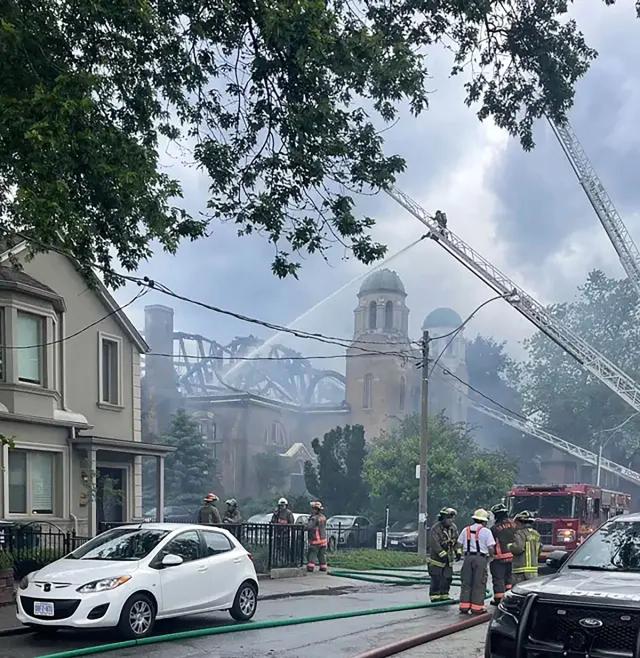 Fire guts historic Toronto church, destroying its Group of Seven murals