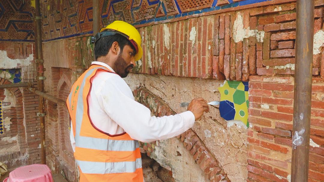 US supports restoration of Pakistan’s epic walled city