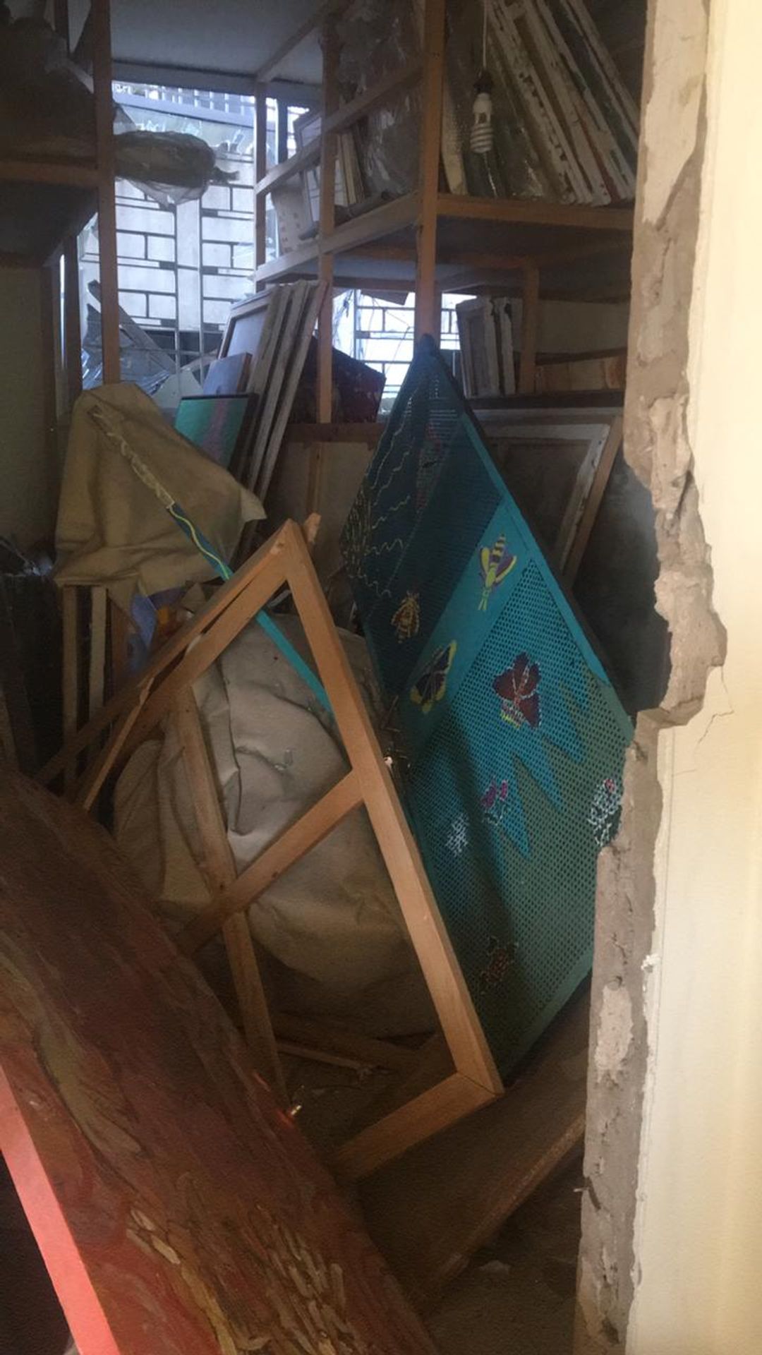 Beirut's art world mourns widespread death and destruction following ...
