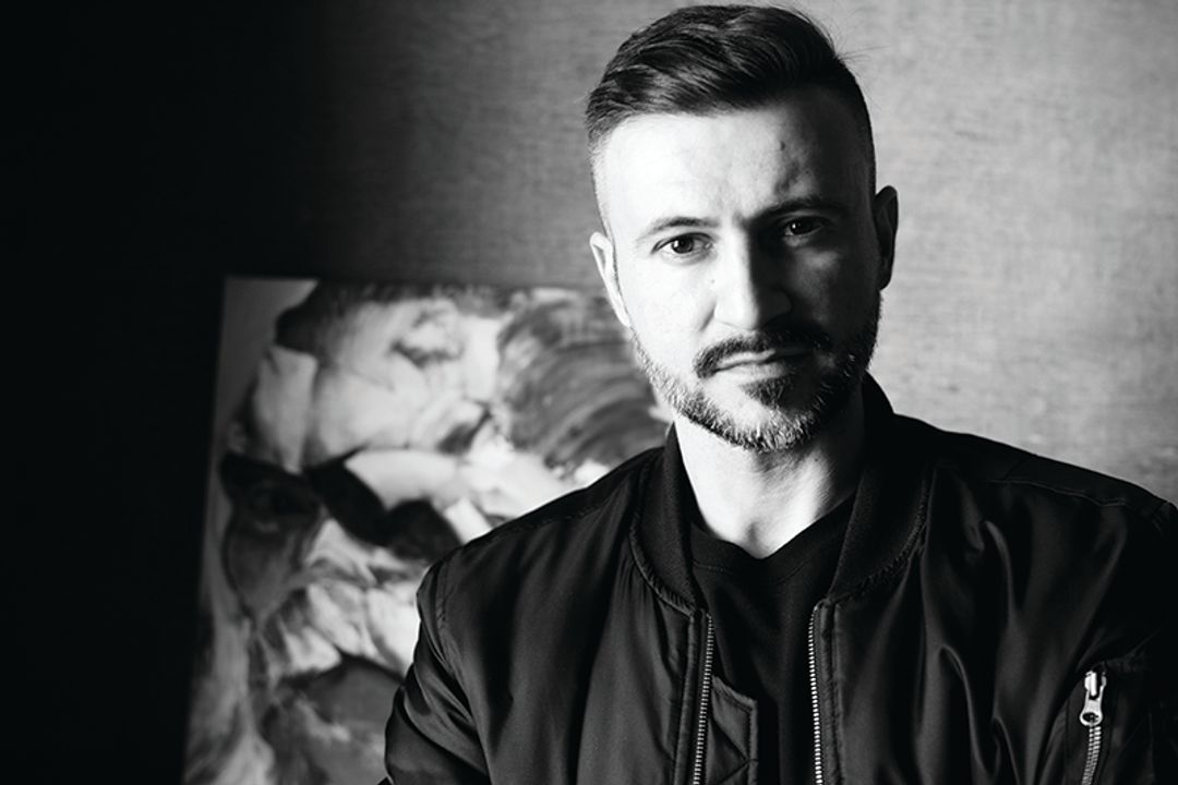 How did Adrian Ghenie conquer the art market?