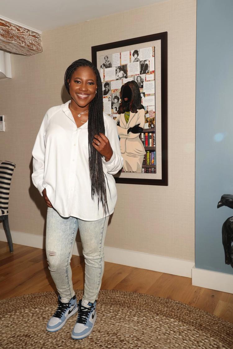 Artists and collectors rush to support Kamala Harris campaign