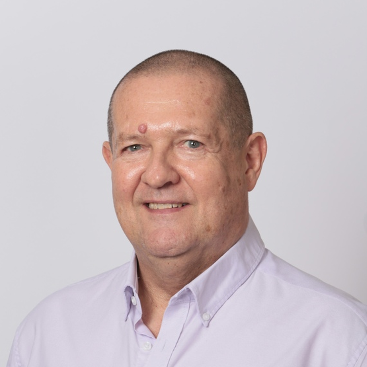 Former Sotheby's boss writes sex-filled murder mystery novel set in ...