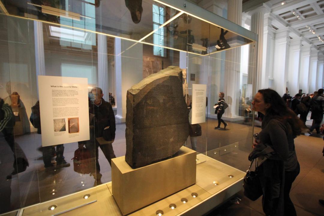 ‘Return Rosetta Stone to Egypt’ demands country’s leading archaeologist ...