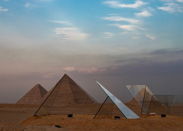 JR blows the top off Egypt’s Great Pyramid: first look at Cairo show of ...