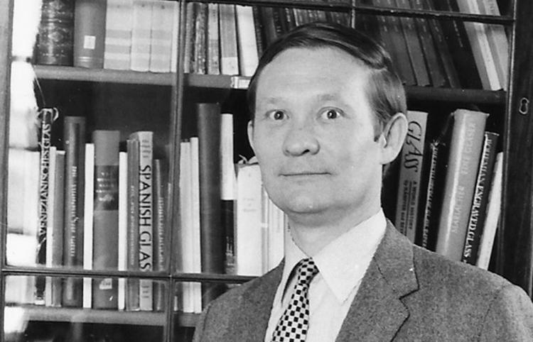 Remembering Michael Archer, member of a golden age of curators at the ...