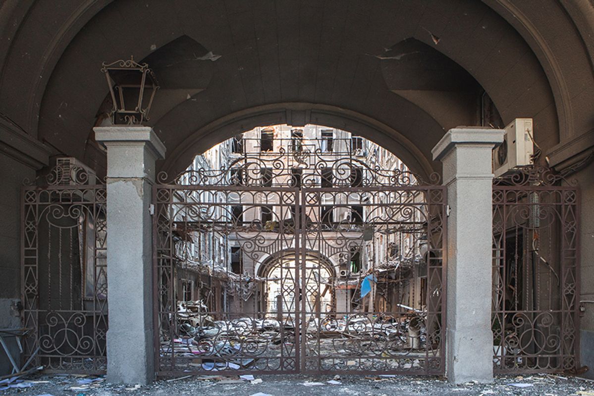 Photographer chronicles the destruction of the 'Ukrainian Stalingrad'