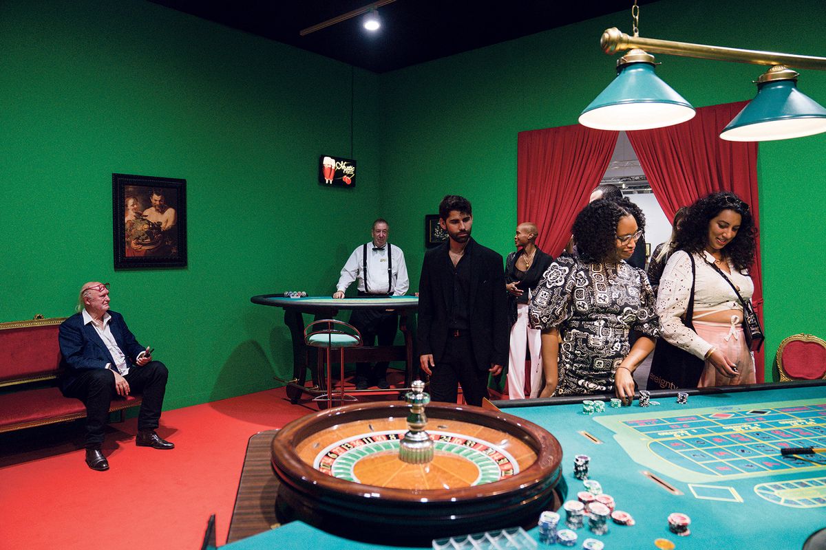 Gossip from Miami Art Week: rapper Jadakiss performs in a synagogue and ...