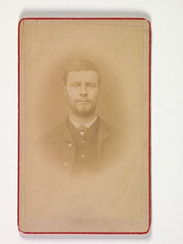 A new Van Gogh work discovered hidden in a book