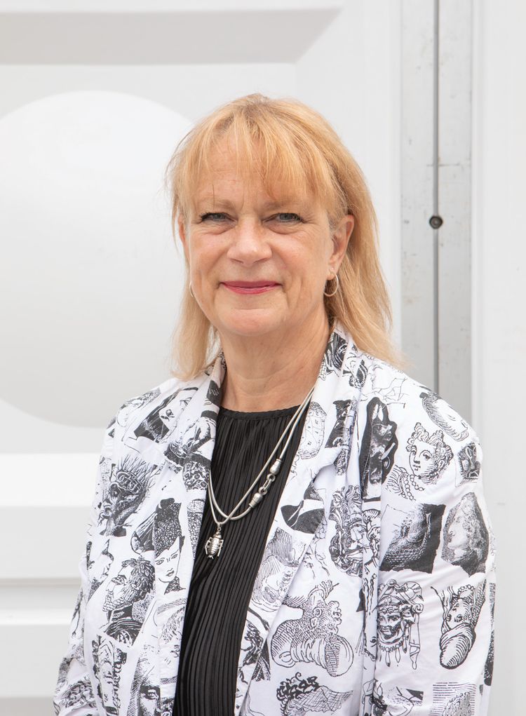 There is more to exhibitions than number-crunching