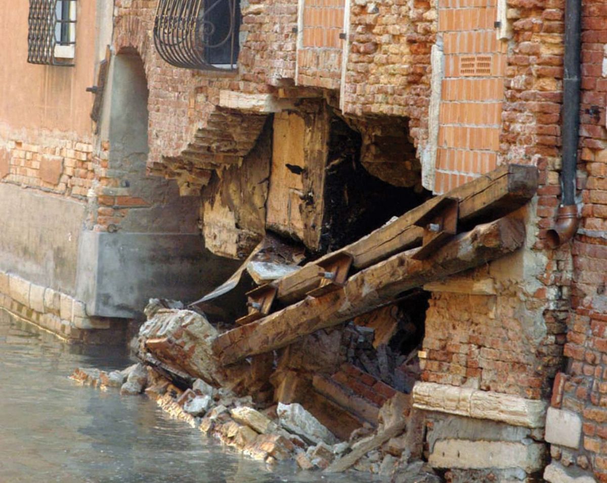 At the 2015 Biennale we gave six reasons why Venice was doomed. Guess ...