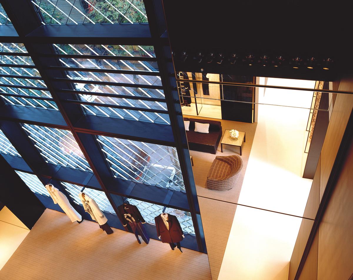 Peter Marino Architect • Chanel Ginza Building