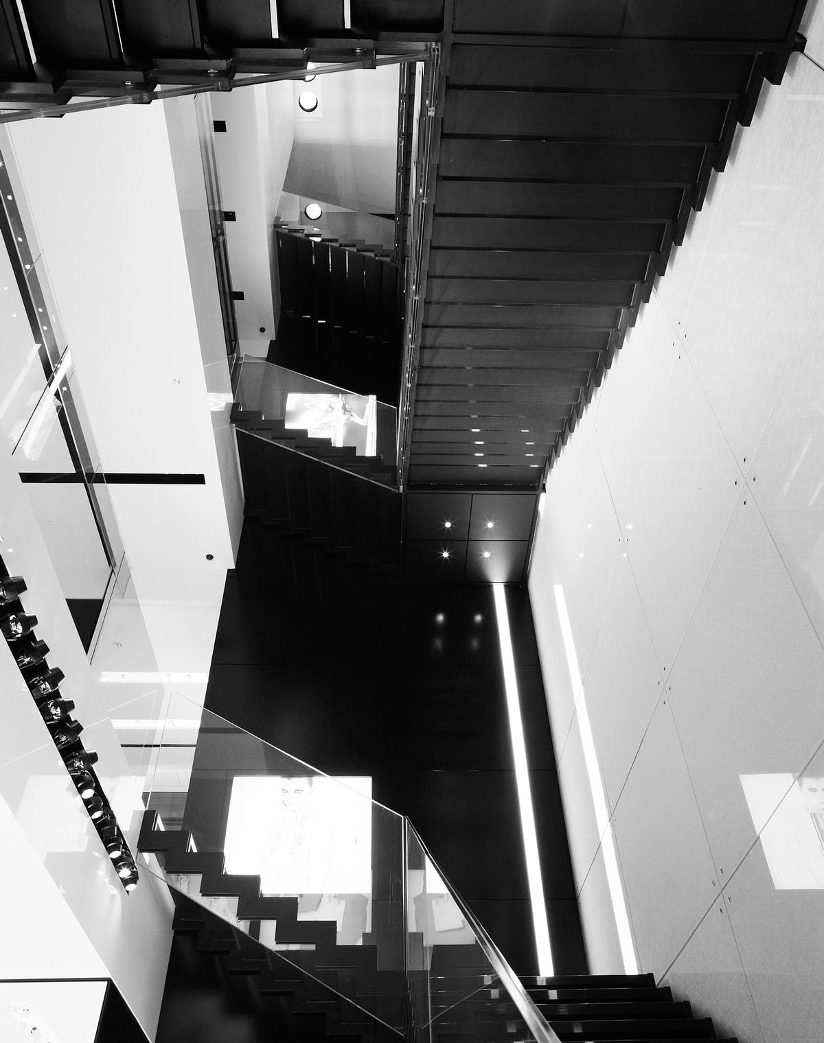Peter Marino Architect • Chanel Ginza Building