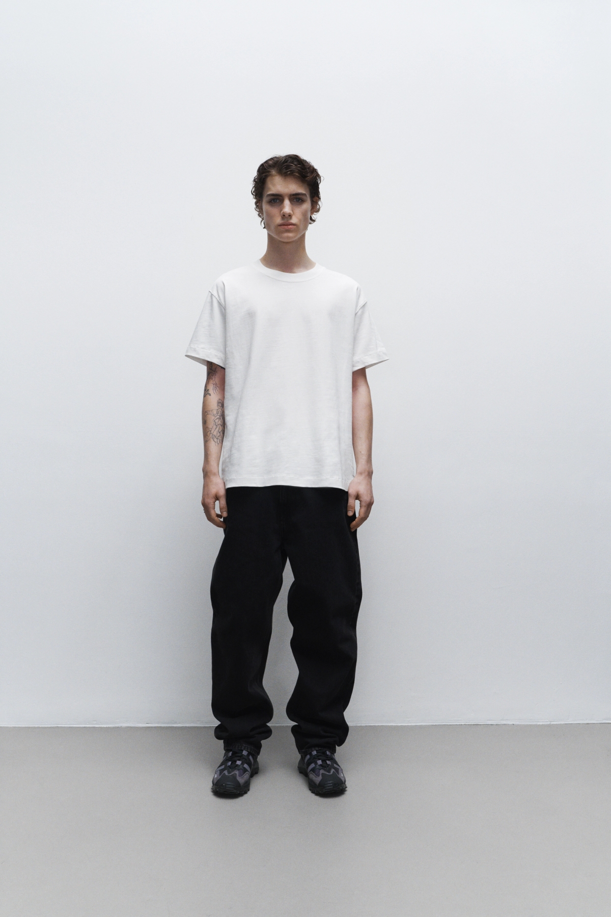 True Blanks - Mens boxy tee