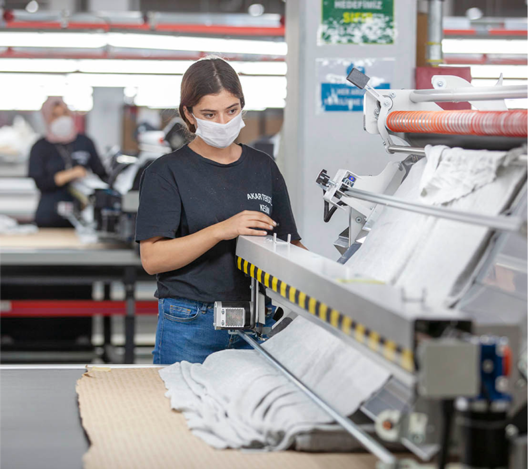 True Blanks - Mens boxy tee