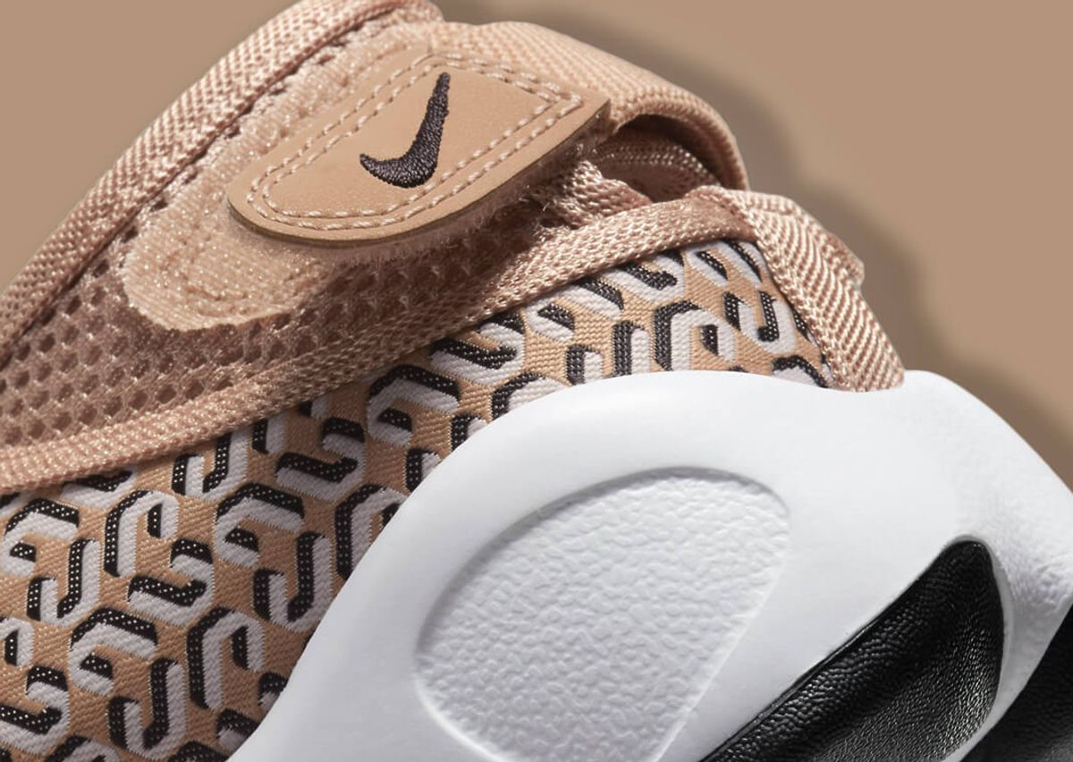 Nike Adds the Women's Air Rift to Its “United In Victory” Collection