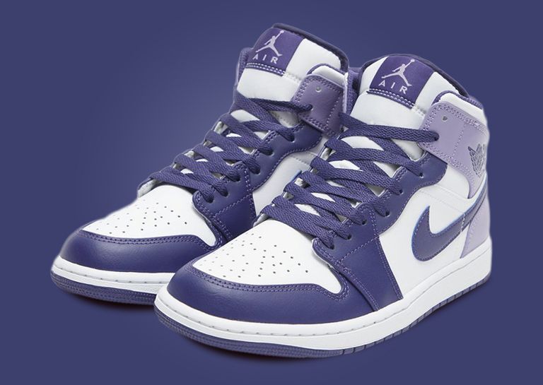 The Air Jordan 1 Mid Blueberry Releases This Fall
