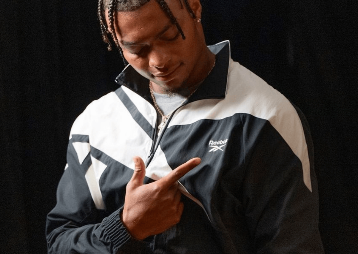 Justin Fields Signs with Reebok