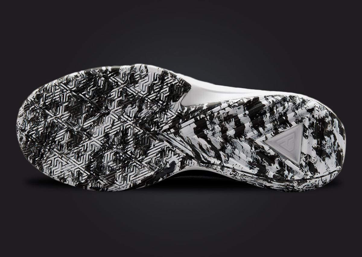 The Nike Zoom Freak 5 Milk 'N Oreos Releases August 2023