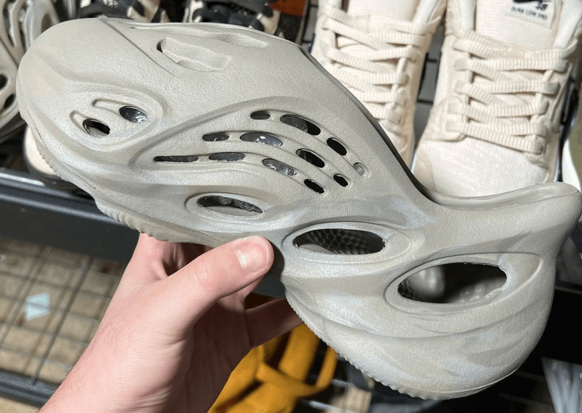 The adidas Yeezy Foam RNNR MX Gets a Greyscale Makeover