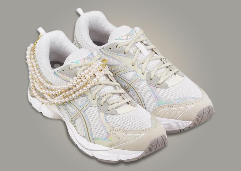 Tasaki's Asics GT-2160 Pearl Collection Costs Nearly $30,000