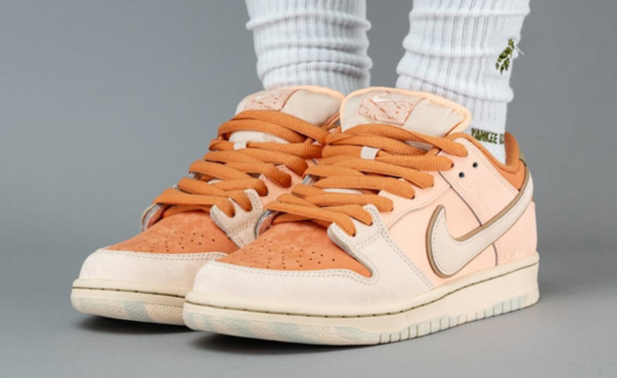 Nike SB Dunk Low Cherry Sample Revealed