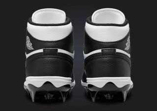 The Air Jordan 1 Mid and Low Cleat Gets the Panda Treatment