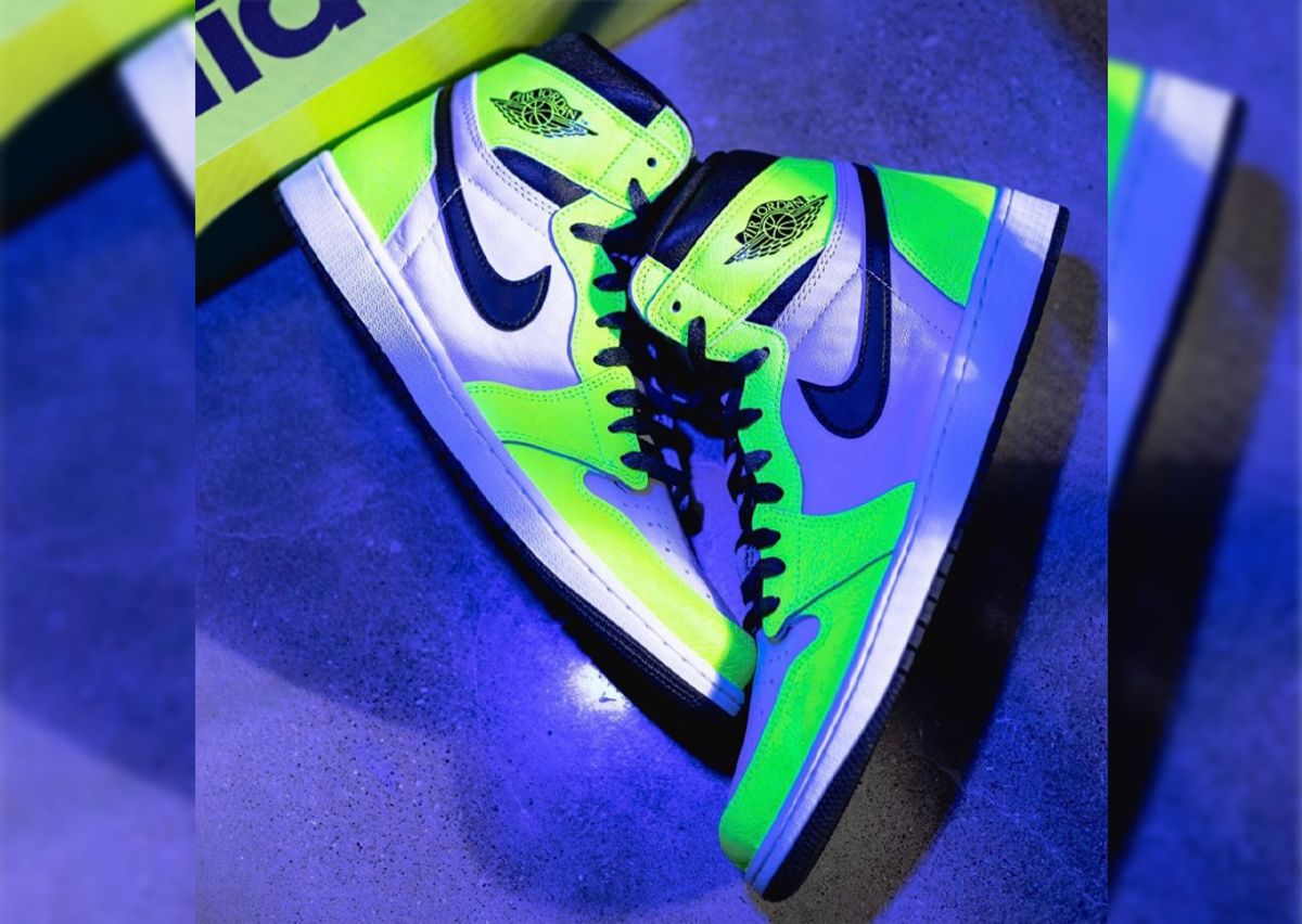 Volt Covers This Air Jordan 1 High